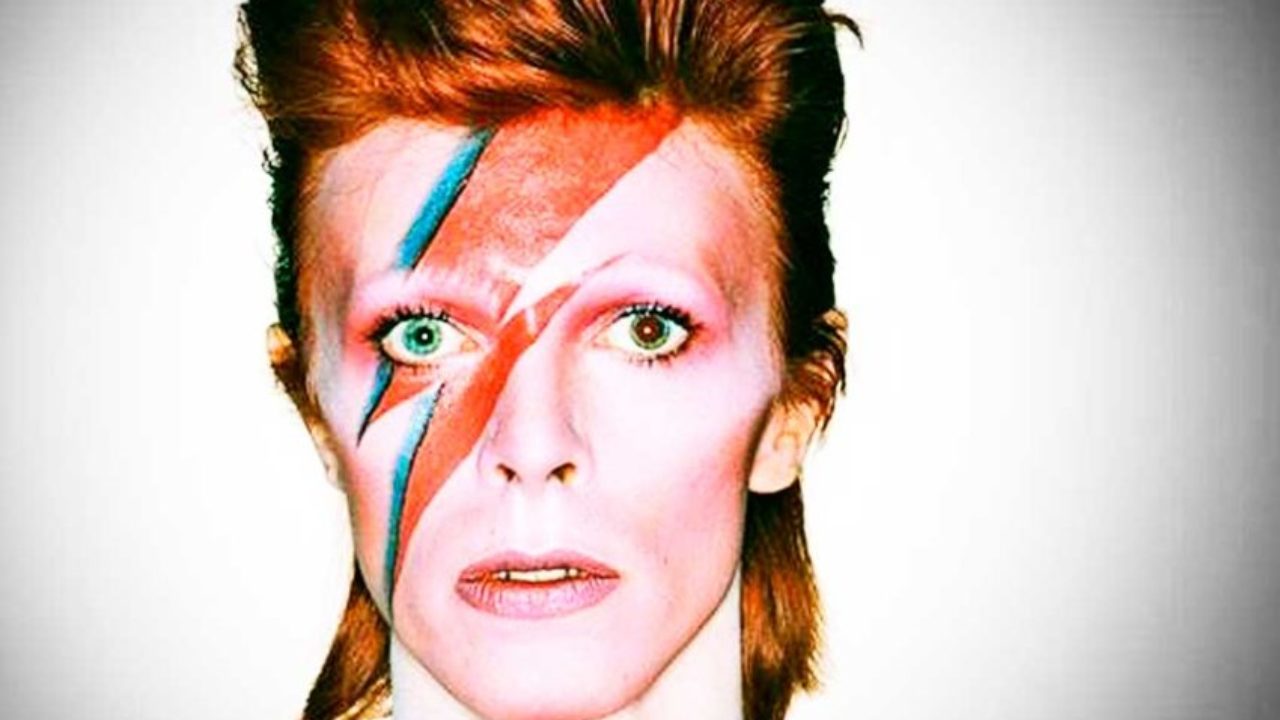 Biografia de David Bowie: Saiba TUDO da trajetória de Bowie!